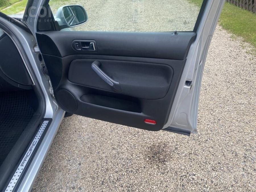 Pelēks Volkswagen Golf 2003 Ludza, ar dzinēja tilpumu 1.90 L un nobraukumu 0 tūkst. km par 2350 €, foto 19 vietnē AUTOMOTO.COM.LV