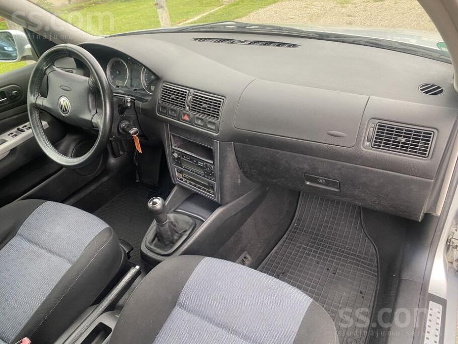 Pelēks Volkswagen Golf 2003 Ludza, ar dzinēja tilpumu 1.90 L un nobraukumu 0 tūkst. km par 2350 €, foto 21 vietnē AUTOMOTO.COM.LV
