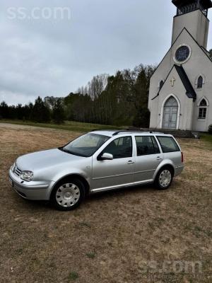 Grey Volkswagen Golf 2003 in Limbazi, with an engine capacity of 1.90 L and mileage of 356 thousand km for 1000 €, photo 3 on AUTOMOTO.COM.LV
