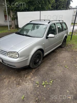 Pelēks Volkswagen Golf 2003 Rīga, ar dzinēja tilpumu 1.90 L un nobraukumu 337 tūkst. km par 1500 €, foto  vietnē AUTOMOTO.COM.LV