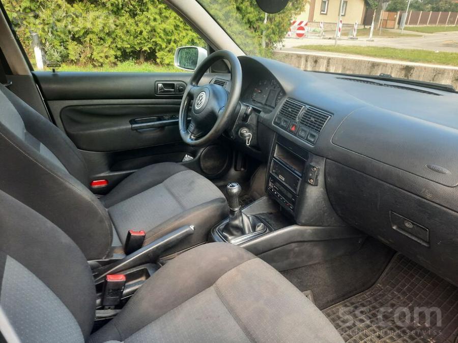 Pelēks Volkswagen Golf 2003 Daugavpils, ar dzinēja tilpumu 1.90 L un nobraukumu 356 tūkst. km par 1980 €, foto 8 vietnē AUTOMOTO.COM.LV