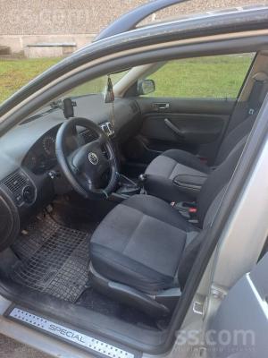 Pelēks Volkswagen Golf 2003 Daugavpils, ar dzinēja tilpumu 1.90 L un nobraukumu 433 tūkst. km par 1200 €, foto 9 vietnē AUTOMOTO.COM.LV
