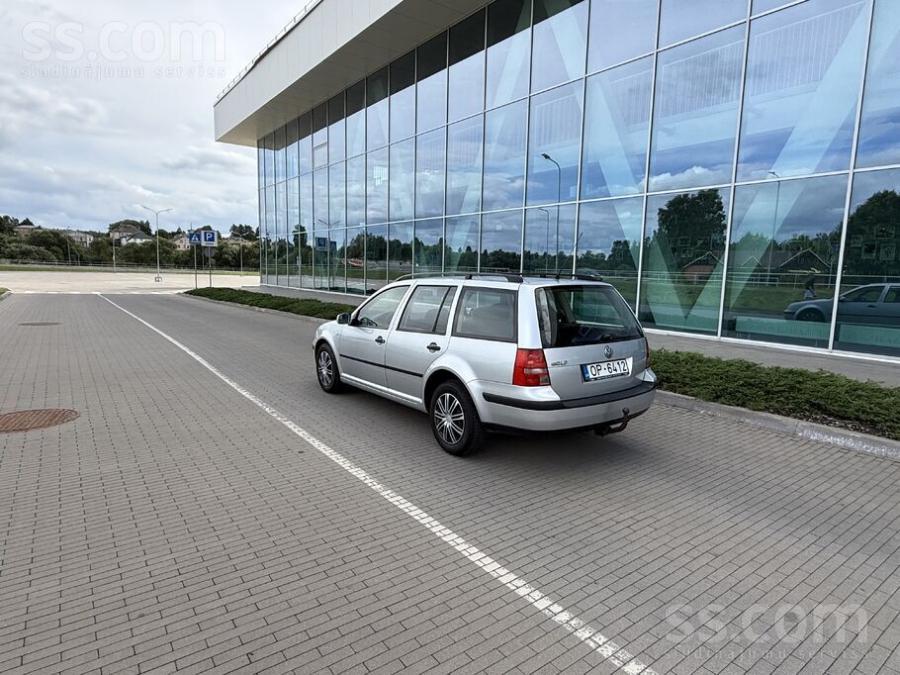 Grey Volkswagen Golf 2003 in Rezekne, with an engine capacity of 1.90 L and mileage of 289 thousand km for 2999 €, photo 5 on AUTOMOTO.COM.LV