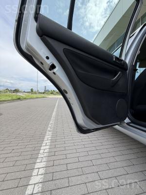 Grey Volkswagen Golf 2003 in Rezekne, with an engine capacity of 1.90 L and mileage of 289 thousand km for 2999 €, photo 12 on AUTOMOTO.COM.LV