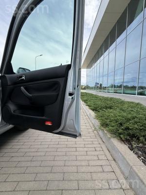 Grey Volkswagen Golf 2003 in Rezekne, with an engine capacity of 1.90 L and mileage of 289 thousand km for 2999 €, photo 14 on AUTOMOTO.COM.LV