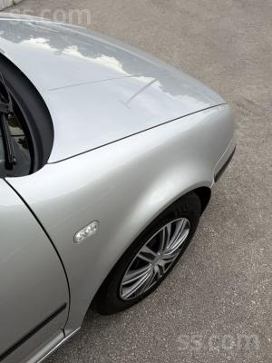 Pelēks Volkswagen Golf 2003 Rēzekne, ar dzinēja tilpumu 1.90 L un nobraukumu 291 tūkst. km par 3000 €, foto 11 vietnē AUTOMOTO.COM.LV