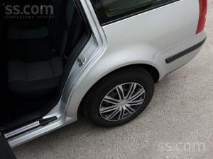Pelēks Volkswagen Golf 2003 Rēzekne, ar dzinēja tilpumu 1.90 L un nobraukumu 291 tūkst. km par 3000 €, foto 12 vietnē AUTOMOTO.COM.LV