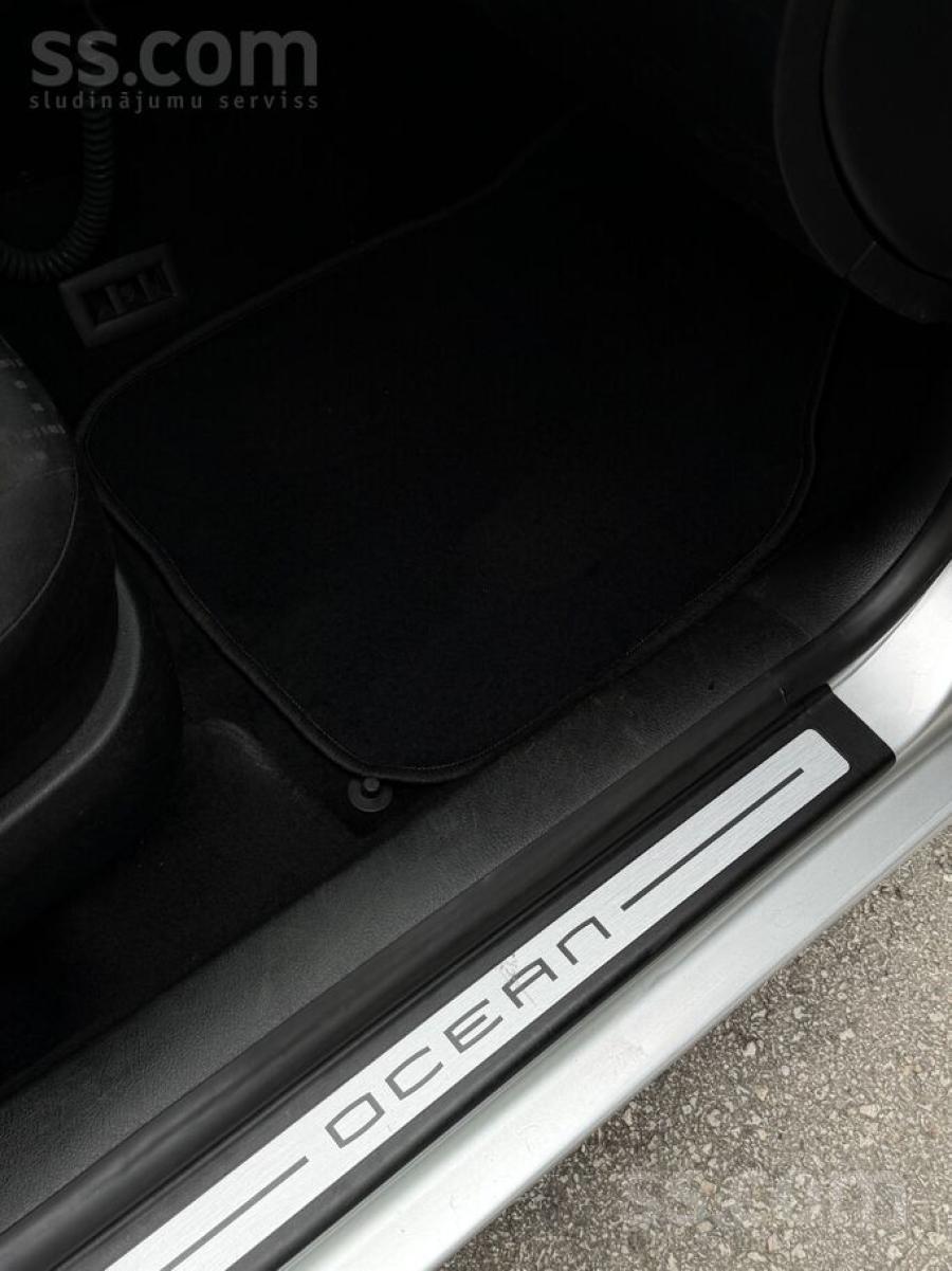 Pelēks Volkswagen Golf 2003 Rēzekne, ar dzinēja tilpumu 1.90 L un nobraukumu 291 tūkst. km par 3000 €, foto 18 vietnē AUTOMOTO.COM.LV