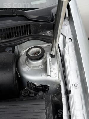 Pelēks Volkswagen Golf 2003 Rēzekne, ar dzinēja tilpumu 1.90 L un nobraukumu 291 tūkst. km par 3000 €, foto 21 vietnē AUTOMOTO.COM.LV