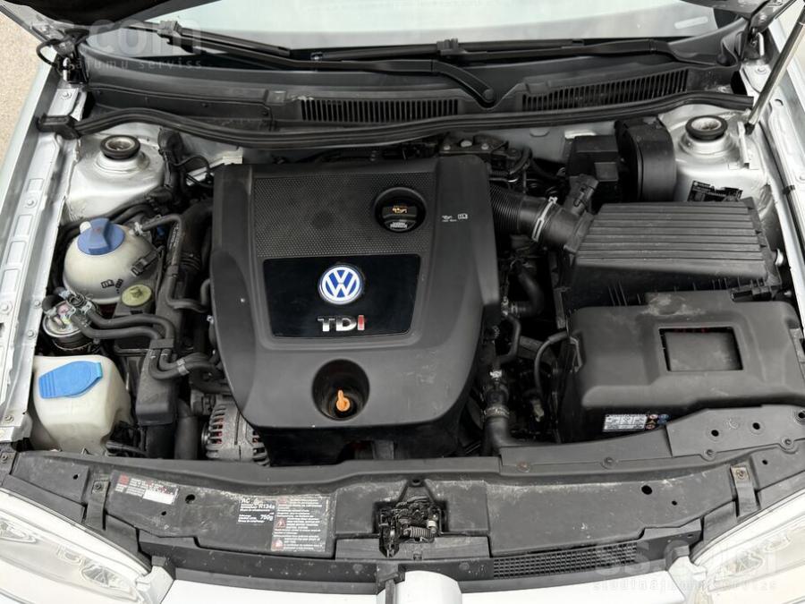 Pelēks Volkswagen Golf 2003 Rēzekne, ar dzinēja tilpumu 1.90 L un nobraukumu 291 tūkst. km par 3000 €, foto 23 vietnē AUTOMOTO.COM.LV