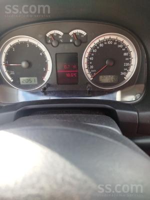 Pelēks Volkswagen Golf 2003 Rēzekne, ar dzinēja tilpumu 1.90 L un nobraukumu 329 tūkst. km par 1455 €, foto 6 vietnē AUTOMOTO.COM.LV