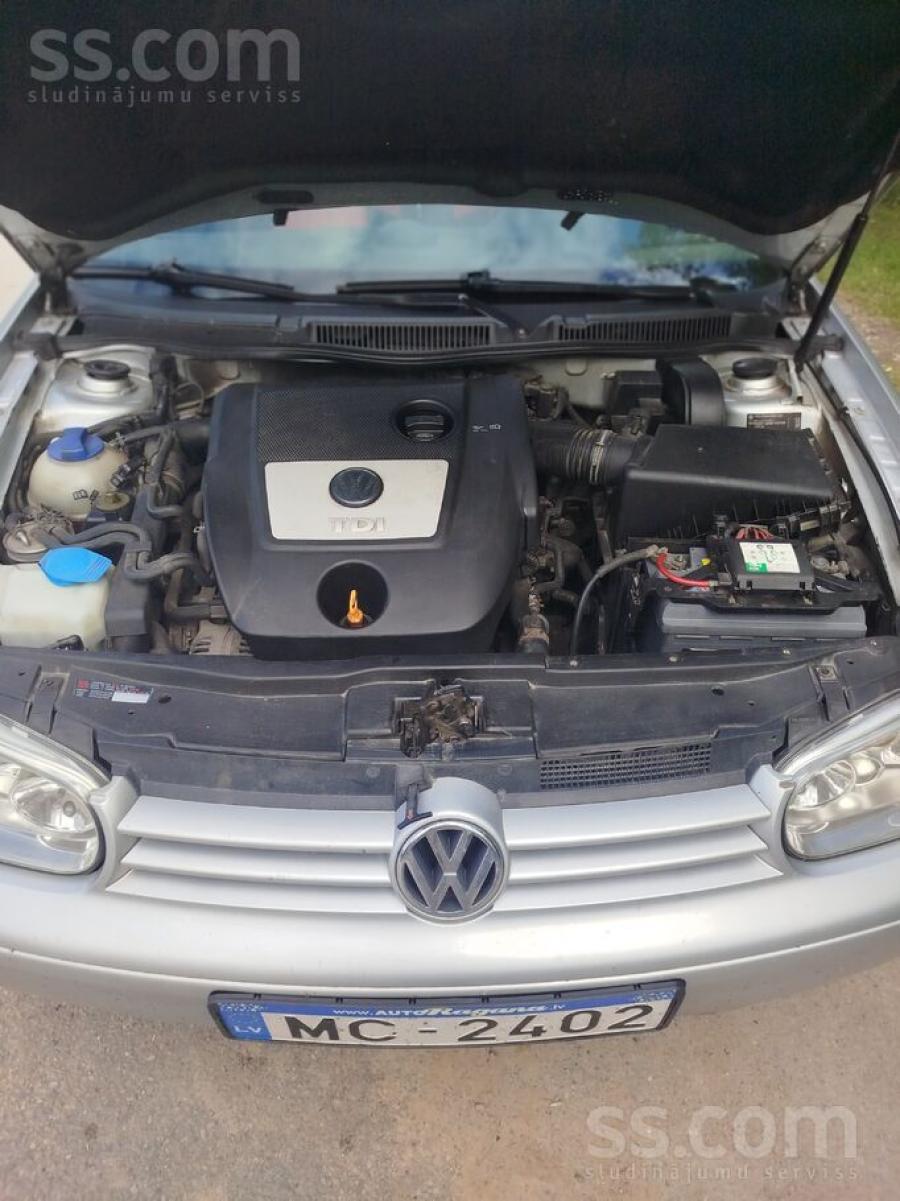 Pelēks Volkswagen Golf 2003 Rēzekne, ar dzinēja tilpumu 1.90 L un nobraukumu 329 tūkst. km par 1455 €, foto 7 vietnē AUTOMOTO.COM.LV