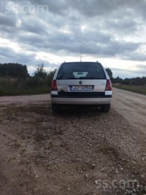 Pelēks Volkswagen Golf 2003 Rēzekne, ar dzinēja tilpumu 1.90 L un nobraukumu 282 tūkst. km par 1455 €, foto 5 vietnē AUTOMOTO.COM.LV