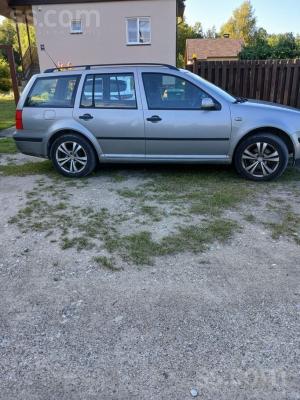 Pelēks Volkswagen Golf 2003 Jūrmala, ar dzinēja tilpumu 1.60 L un nobraukumu 311 tūkst. km par 1800 €, foto 4 vietnē AUTOMOTO.COM.LV