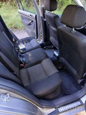 Pelēks Volkswagen Golf 2003 Jūrmala, ar dzinēja tilpumu 1.60 L un nobraukumu 311 tūkst. km par 1800 €, foto 7 vietnē AUTOMOTO.COM.LV