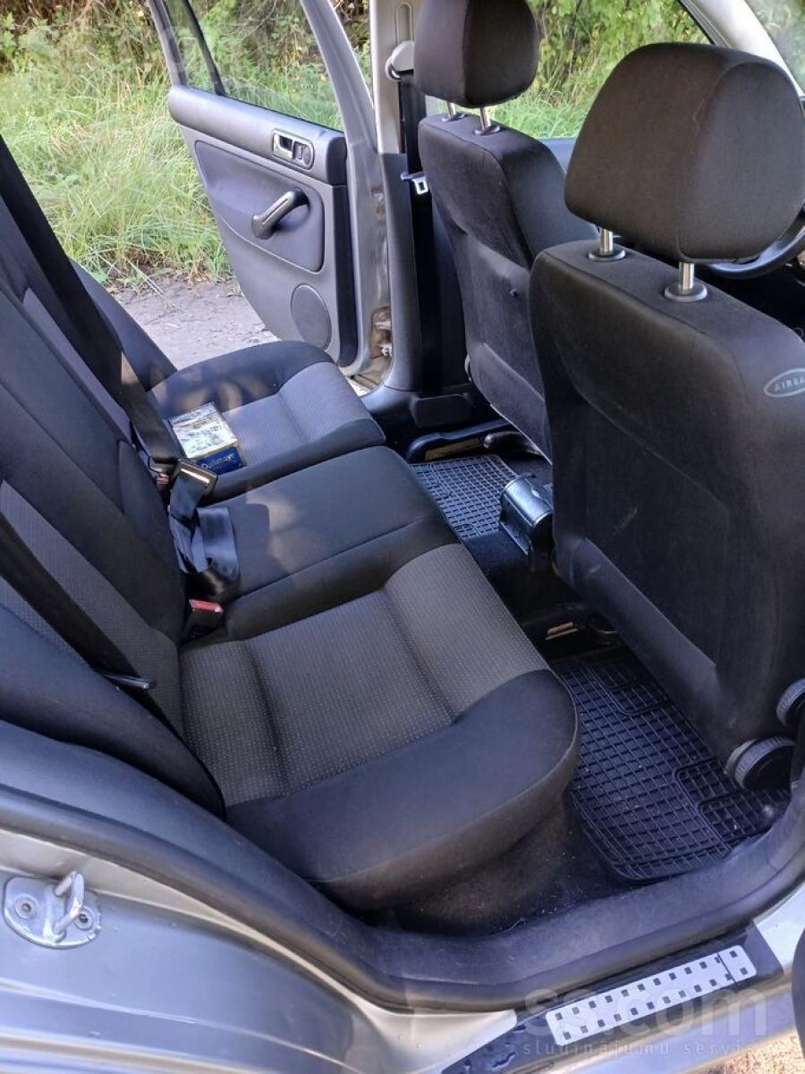 Pelēks Volkswagen Golf 2003 Jūrmala, ar dzinēja tilpumu 1.60 L un nobraukumu 311 tūkst. km par 1800 €, foto 7 vietnē AUTOMOTO.COM.LV