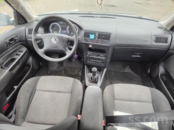 Grey Volkswagen Golf 2003 in Valmiera, with an engine capacity of 1.90 L and mileage of 442 thousand km for 1200 €, photo 8 on AUTOMOTO.COM.LV
