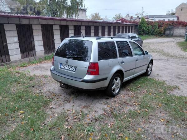 Grey Volkswagen Golf 2003 in Riga, with an engine capacity of 1.90 L and mileage of 350 thousand km for 1900 €, photo 4 on AUTOMOTO.COM.LV