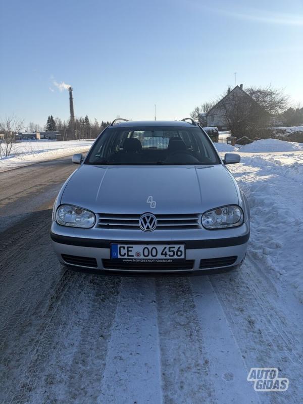 Pelēks Volkswagen Golf 2004 Lazdijai, ar dzinēja tilpumu 1.90 L un nobraukumu 350 tūkst. km par 2250 €, foto 3 vietnē AUTOMOTO.COM.LV
