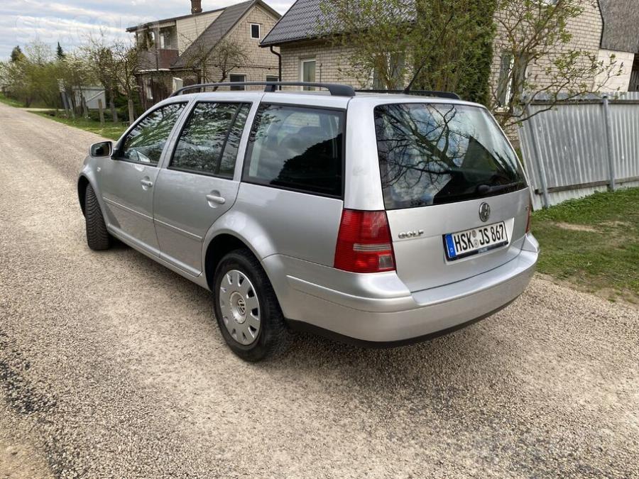 Grey Volkswagen Golf 2004 in Ludza, with an engine capacity of 1.90 L and mileage of 0 thousand km for 2350 €, photo 6 on AUTOMOTO.COM.LV