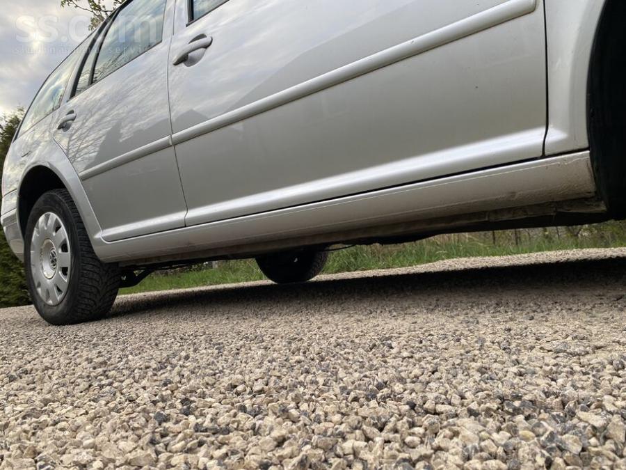 Grey Volkswagen Golf 2004 in Ludza, with an engine capacity of 1.90 L and mileage of 0 thousand km for 2350 €, photo 11 on AUTOMOTO.COM.LV