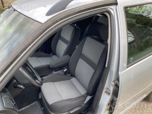 Grey Volkswagen Golf 2004 in Ludza, with an engine capacity of 1.90 L and mileage of 0 thousand km for 2350 €, photo 15 on AUTOMOTO.COM.LV