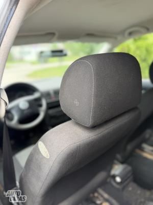 Pelēks Volkswagen Golf 2004 Kauņa, ar dzinēja tilpumu 1.90 L un nobraukumu 289 tūkst. km par 1000 €, foto 13 vietnē AUTOMOTO.COM.LV