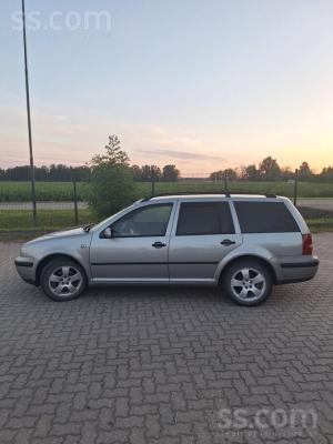 Grey Volkswagen Golf 2004 in Bauska, with an engine capacity of 1.90 L and mileage of 360 thousand km for 1500 €, photo 4 on AUTOMOTO.COM.LV