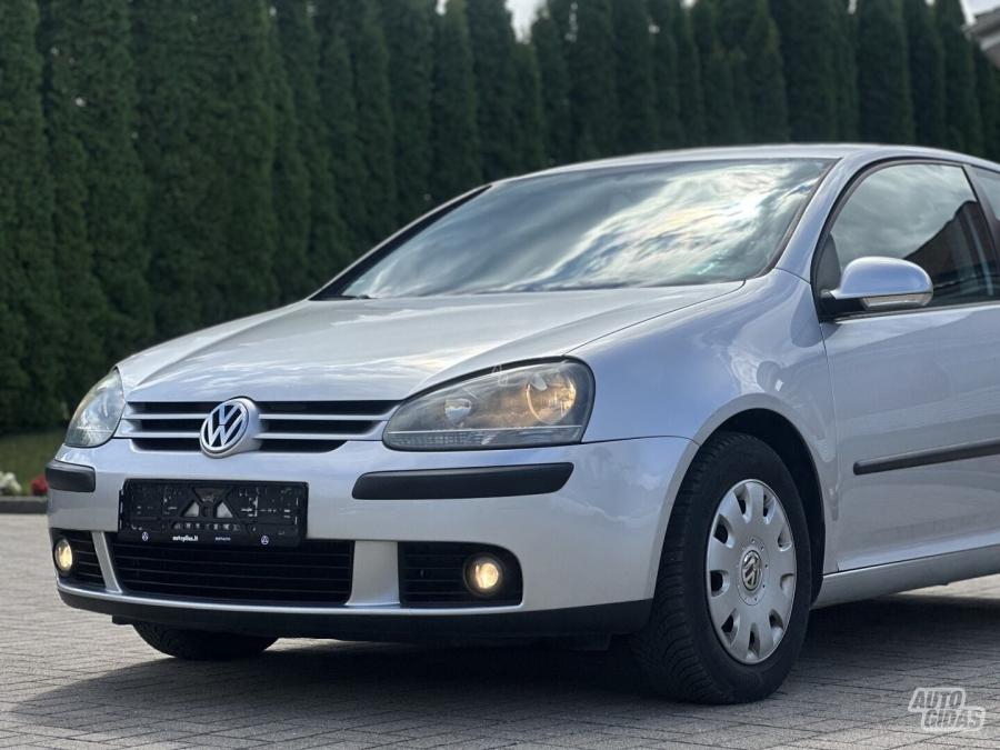 Grey Volkswagen Golf 2004 in Vilnius, with an engine capacity of 1.40 L and mileage of 205 thousand km for 2450 €, photo 9 on AUTOMOTO.COM.LV