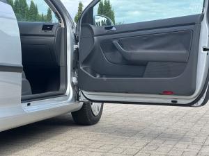 Grey Volkswagen Golf 2004 in Vilnius, with an engine capacity of 1.40 L and mileage of 205 thousand km for 2450 €, photo 17 on AUTOMOTO.COM.LV