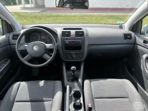 Grey Volkswagen Golf 2004 in Vilnius, with an engine capacity of 1.40 L and mileage of 205 thousand km for 2450 €, photo 36 on AUTOMOTO.COM.LV