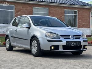 Pelēks Volkswagen Golf 2004 Viļņa, ar dzinēja tilpumu 1.40 L un nobraukumu 205 tūkst. km par 2450 €, foto  vietnē AUTOMOTO.COM.LV