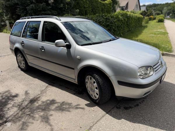 Grey Volkswagen Golf 2004 in Kaunas, with an engine capacity of 1.90 L and mileage of 289 thousand km for 1600 €, photo 6 on AUTOMOTO.COM.LV