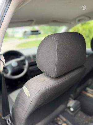 Grey Volkswagen Golf 2004 in Kaunas, with an engine capacity of 1.90 L and mileage of 289 thousand km for 1600 €, photo 16 on AUTOMOTO.COM.LV