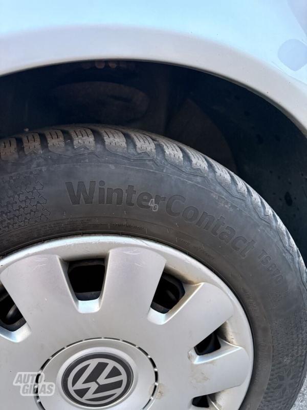 Pelēks Volkswagen Golf 2004 Kauņa, ar dzinēja tilpumu 1.90 L un nobraukumu 400 tūkst. km par 900 €, foto 7 vietnē AUTOMOTO.COM.LV