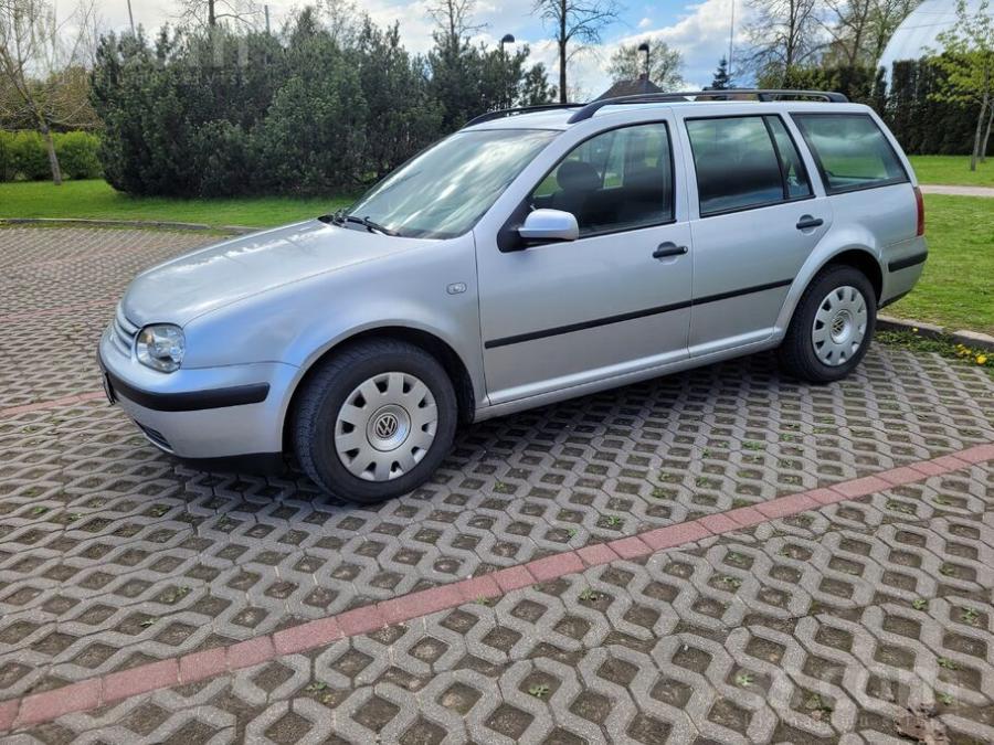 Pelēks Volkswagen Golf 2005 Jelgava, ar dzinēja tilpumu 1.90 L un nobraukumu 0 tūkst. km par 1250 €, foto 3 vietnē AUTOMOTO.COM.LV