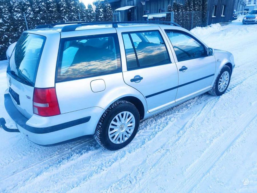 Pelēks Volkswagen Golf 2005 Utena, ar dzinēja tilpumu 1.90 L un nobraukumu 305 tūkst. km par 2300 €, foto 5 vietnē AUTOMOTO.COM.LV