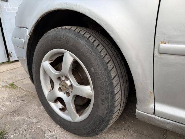 Grey Volkswagen Golf 2005 in Radviliskis, with an engine capacity of 2.00 L and mileage of 400 thousand km for 700 €, photo 8 on AUTOMOTO.COM.LV