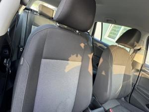 Pelēks Volkswagen Golf 2005 Rīga, ar dzinēja tilpumu 1.60 L un nobraukumu 152 tūkst. km par 6900 €, foto 3 vietnē AUTOMOTO.COM.LV