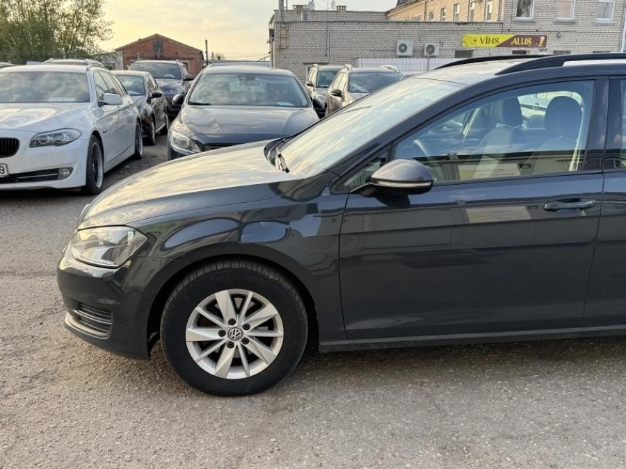Pelēks Volkswagen Golf 2005 Rīga, ar dzinēja tilpumu 1.60 L un nobraukumu 152 tūkst. km par 6900 €, foto 21 vietnē AUTOMOTO.COM.LV