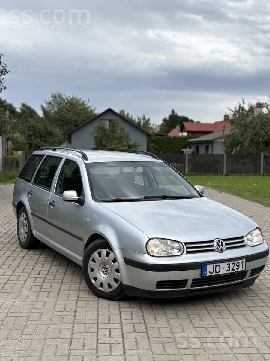 Pelēks Volkswagen Golf 2005 Kuldīga, ar dzinēja tilpumu 1.90 L un nobraukumu 256 tūkst. km par 1550 €, foto 1 vietnē AUTOMOTO.COM.LV