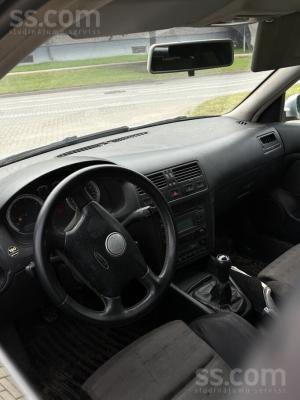 Pelēks Volkswagen Golf 2005 Kuldīga, ar dzinēja tilpumu 1.90 L un nobraukumu 256 tūkst. km par 1550 €, foto 12 vietnē AUTOMOTO.COM.LV