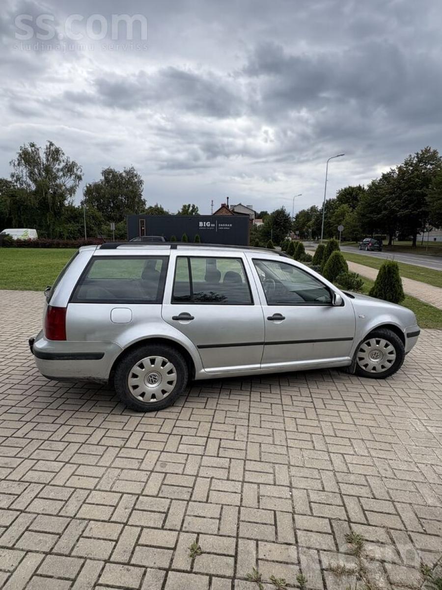 Pelēks Volkswagen Golf 2005 Kuldīga, ar dzinēja tilpumu 1.90 L un nobraukumu 256 tūkst. km par 1550 €, foto 13 vietnē AUTOMOTO.COM.LV