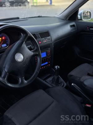 Pelēks Volkswagen Golf 2005 Kuldīga, ar dzinēja tilpumu 1.90 L un nobraukumu 256 tūkst. km par 1450 €, foto 6 vietnē AUTOMOTO.COM.LV