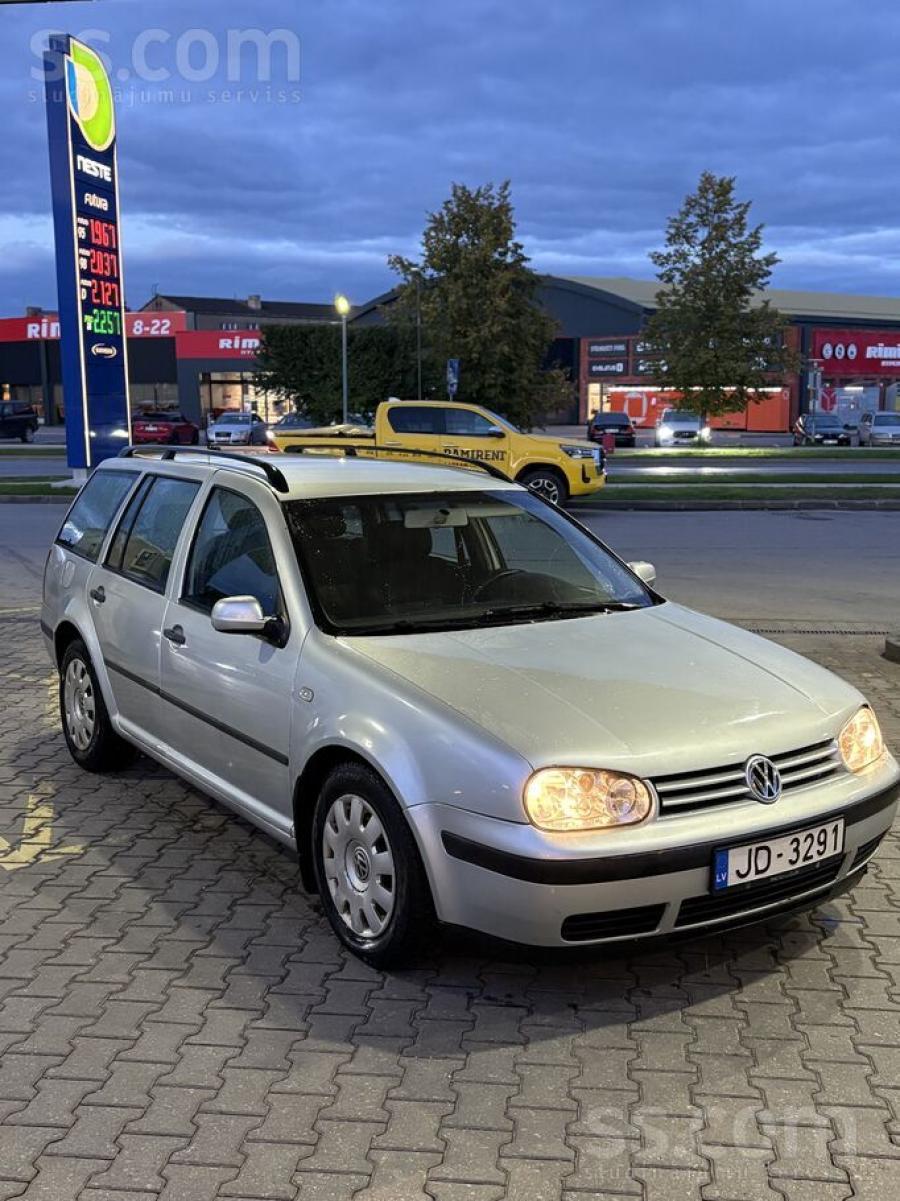 Pelēks Volkswagen Golf 2005 Kuldīga, ar dzinēja tilpumu 1.90 L un nobraukumu 256 tūkst. km par 1450 €, foto 9 vietnē AUTOMOTO.COM.LV
