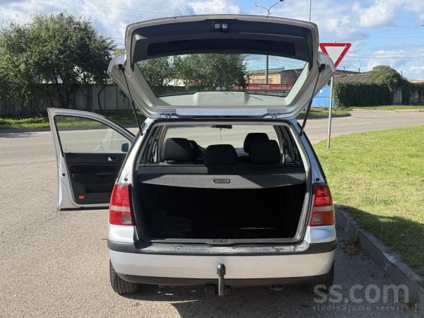 Grey Volkswagen Golf 2005 in Daugavpils, with an engine capacity of 1.90 L and mileage of 250 thousand km for 1950 €, photo 6 on AUTOMOTO.COM.LV