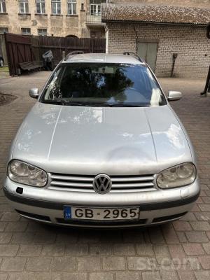 Grey Volkswagen Golf 2006 in Riga, with an engine capacity of 1.60 L and mileage of 226 thousand km for 700 €, photo 3 on AUTOMOTO.COM.LV