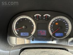 Grey Volkswagen Golf 2006 in Riga, with an engine capacity of 1.60 L and mileage of 226 thousand km for 700 €, photo 8 on AUTOMOTO.COM.LV