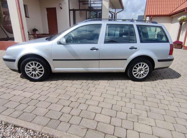 Pelēks Volkswagen Golf 2006 Marijampole, ar dzinēja tilpumu 1.90 L un nobraukumu 310 tūkst. km par 1650 €, foto 1 vietnē AUTOMOTO.COM.LV