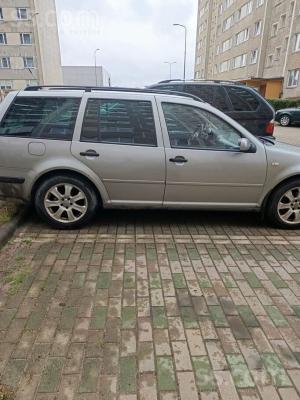 Pelēks Volkswagen Golf 2006 Jūrmala, ar dzinēja tilpumu 1.90 L un nobraukumu 257 tūkst. km par 1400 €, foto 4 vietnē AUTOMOTO.COM.LV